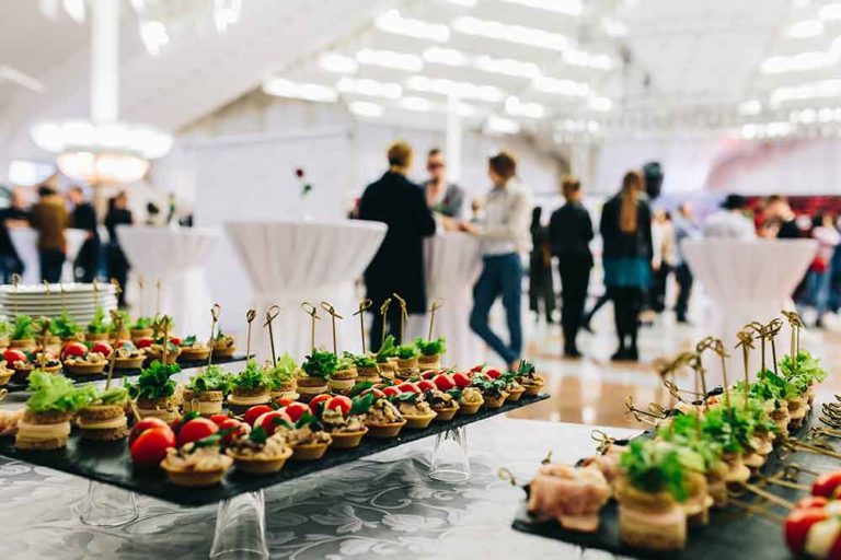 How Much Do Caterers Make Stratford Career Institute Blog How Much Do Caterers Make Stratford Career Institute Blog